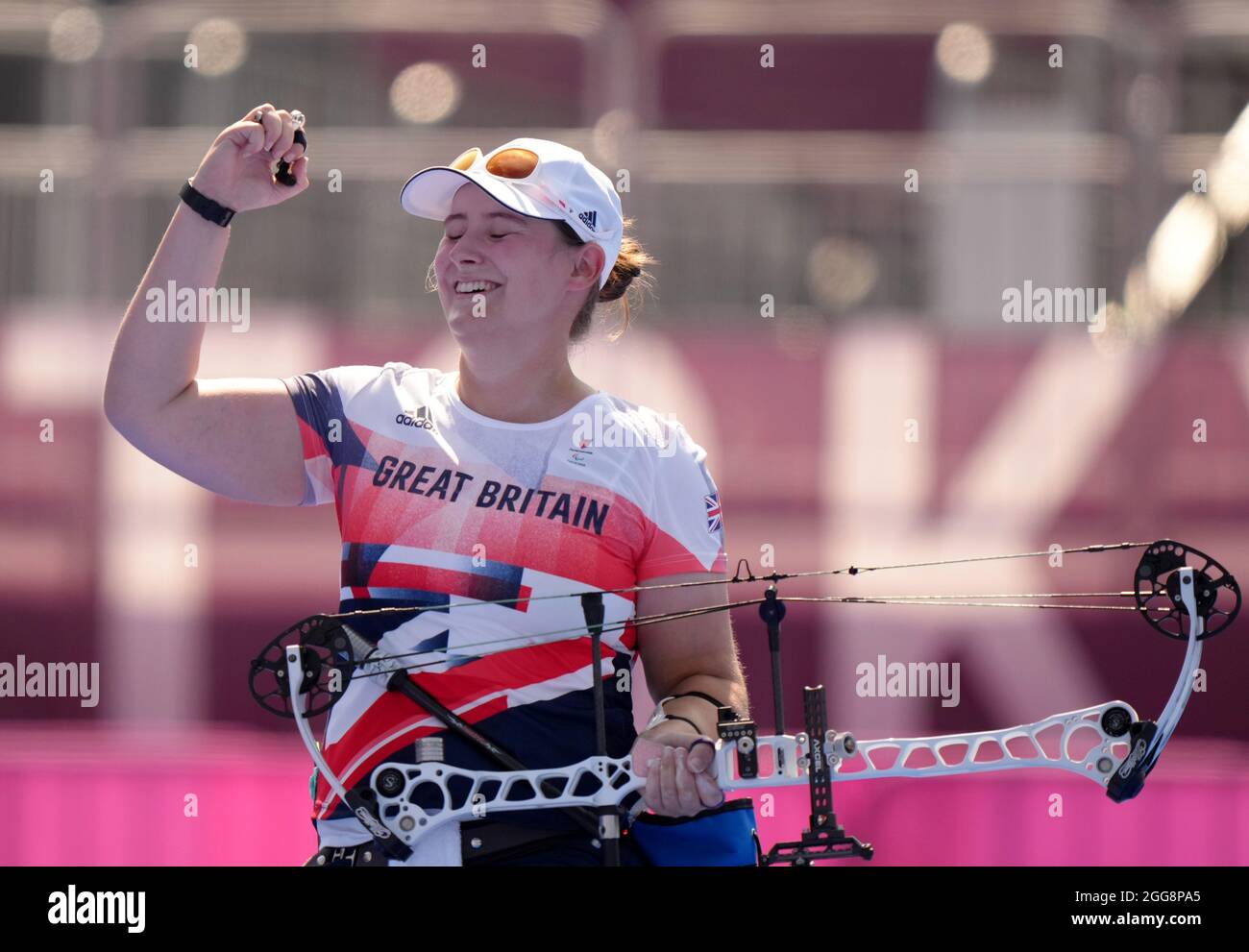 Great Britain's Phoebe Paterson Pine celebrates winning the Women's ...