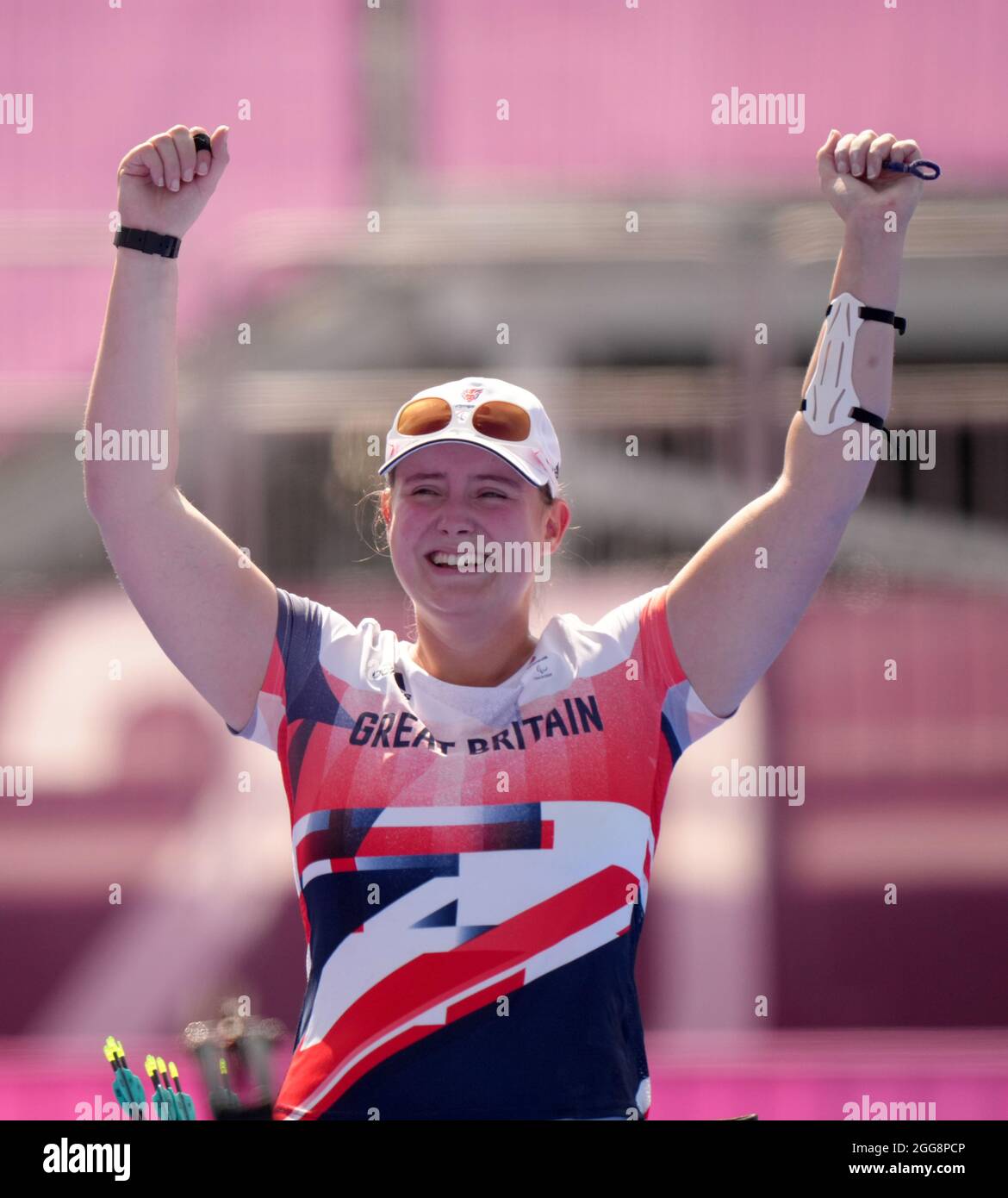 Great Britain's Phoebe Paterson Pine celebrates winning the Women's ...