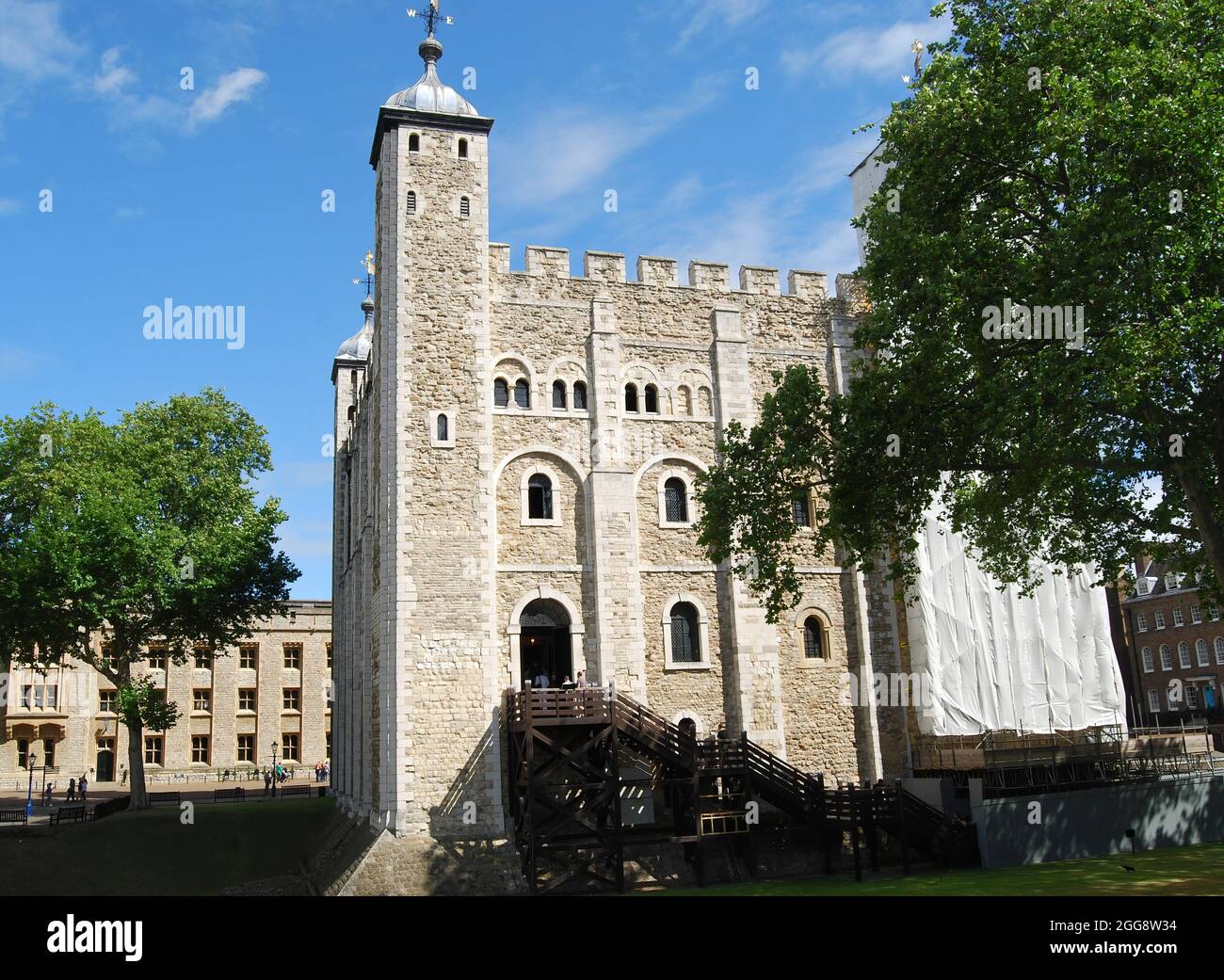Thw white tower hi-res stock photography and images - Alamy