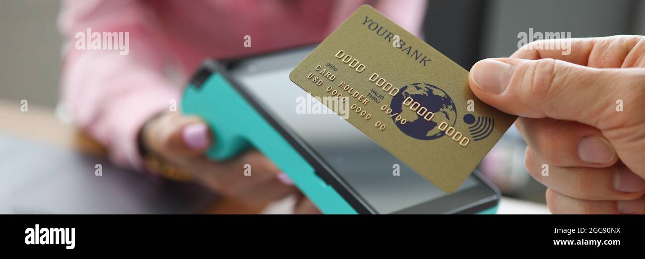 Applying for credit card hi-res stock photography and images - Alamy