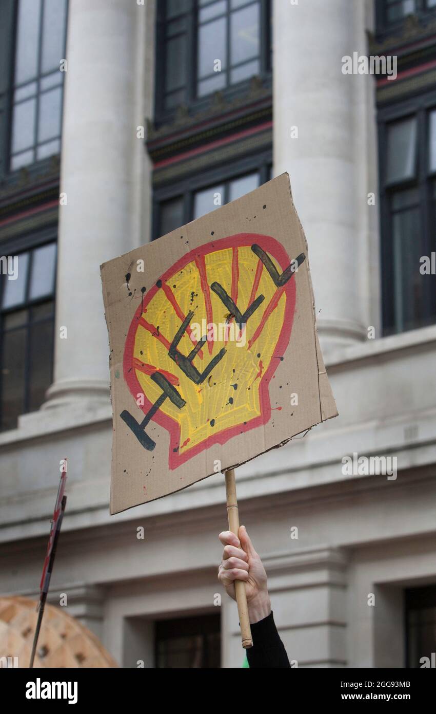 Xr shell hi-res stock photography and images - Alamy