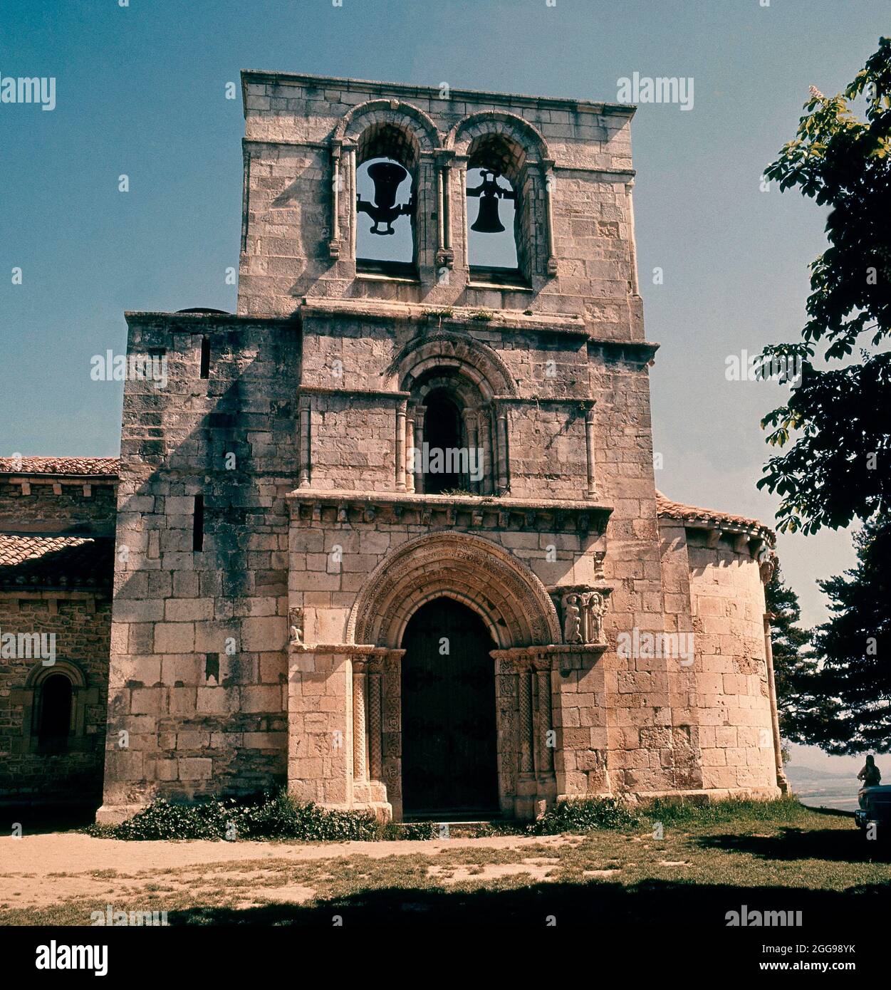 PORTICO S XII. Location: SANTUARIO DE NUESTRA SEÑORA DE ESTIBALIZ ...