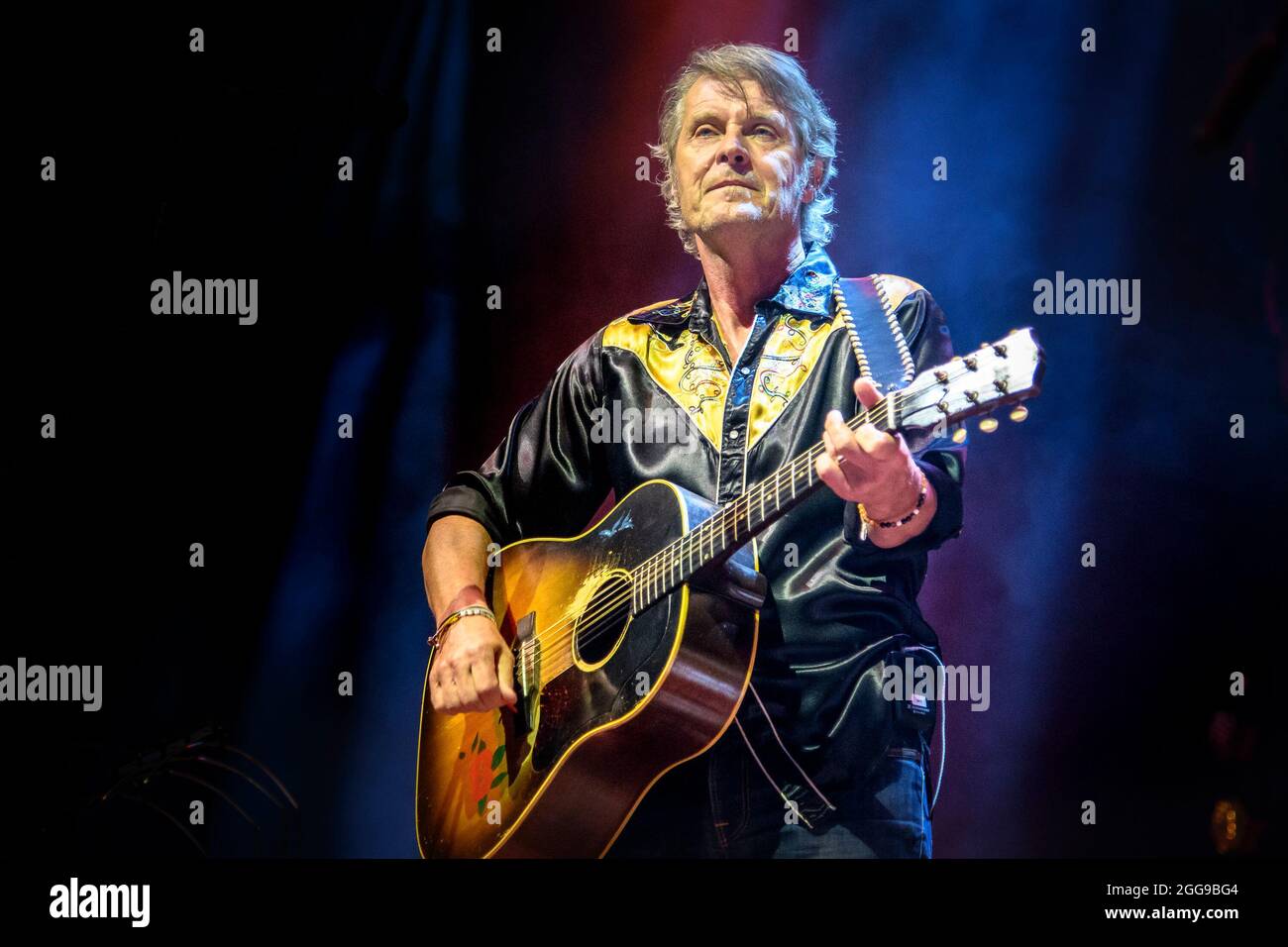 Toronto, Canada. 28th Aug, 2021. Jim Cuddy lead singer of the Canadian ...