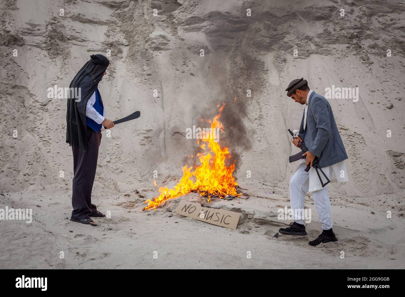 Islamic Music Team High Resolution Stock Photography and Images - Alamy