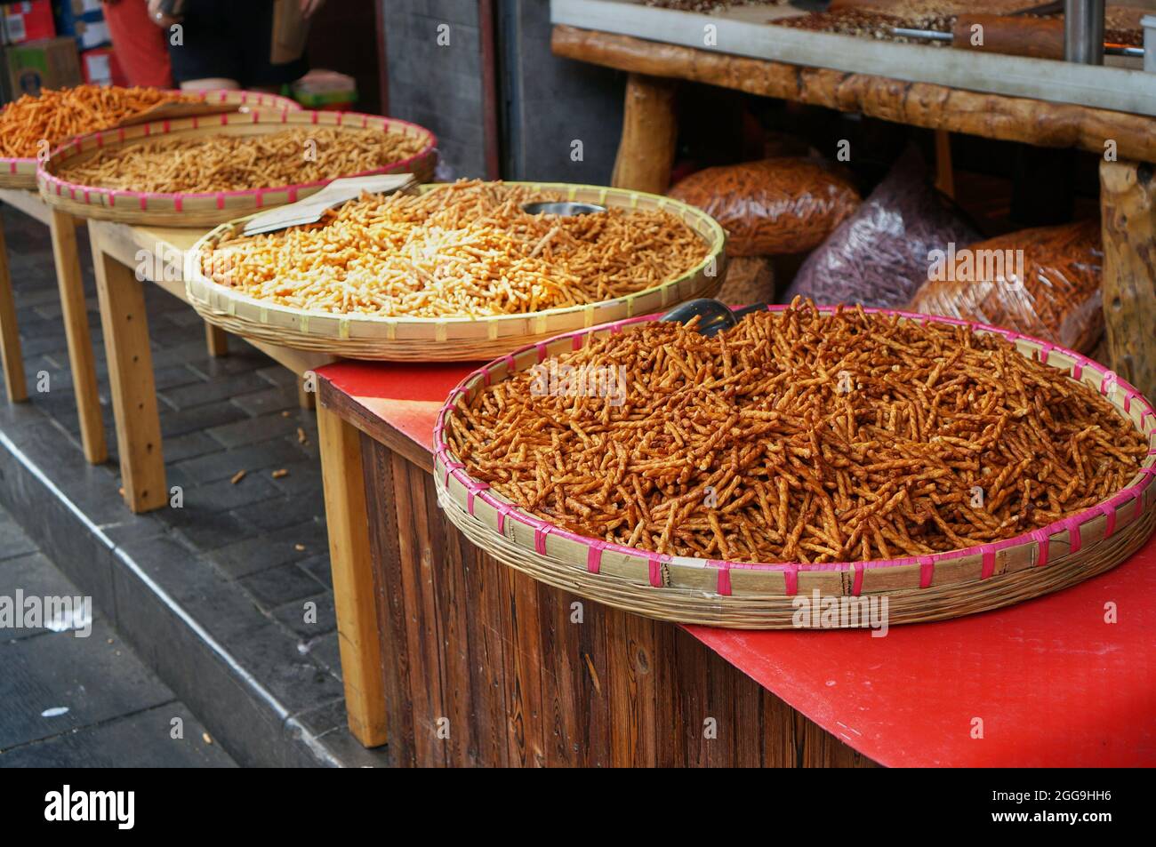 Xian snacks hi-res stock photography and images - Alamy