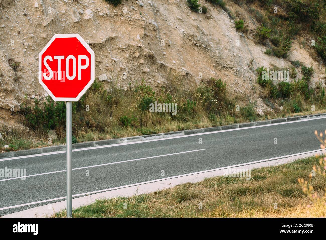 Stop sign country road intersection hi-res stock photography and images ...
