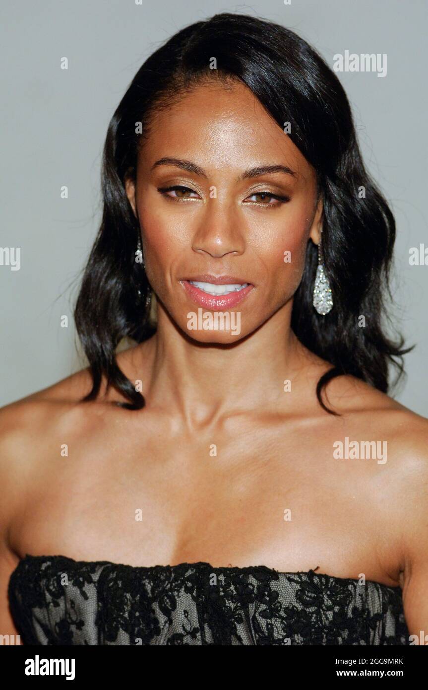 Jada pinkett smith red carpet hi-res stock photography and images - Alamy