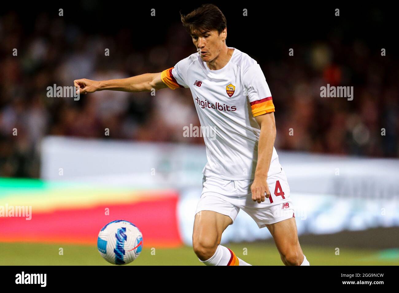 Eldor Shomurodov controls the ball during Serie A football match ...