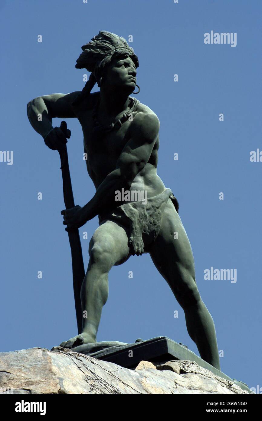Statue of Mapuche Indian, Cerro Santa Lucia, Santiago, Chile Stock ...