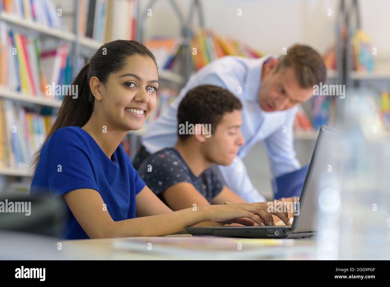 Young friends doing school hi-res stock photography and images - Alamy