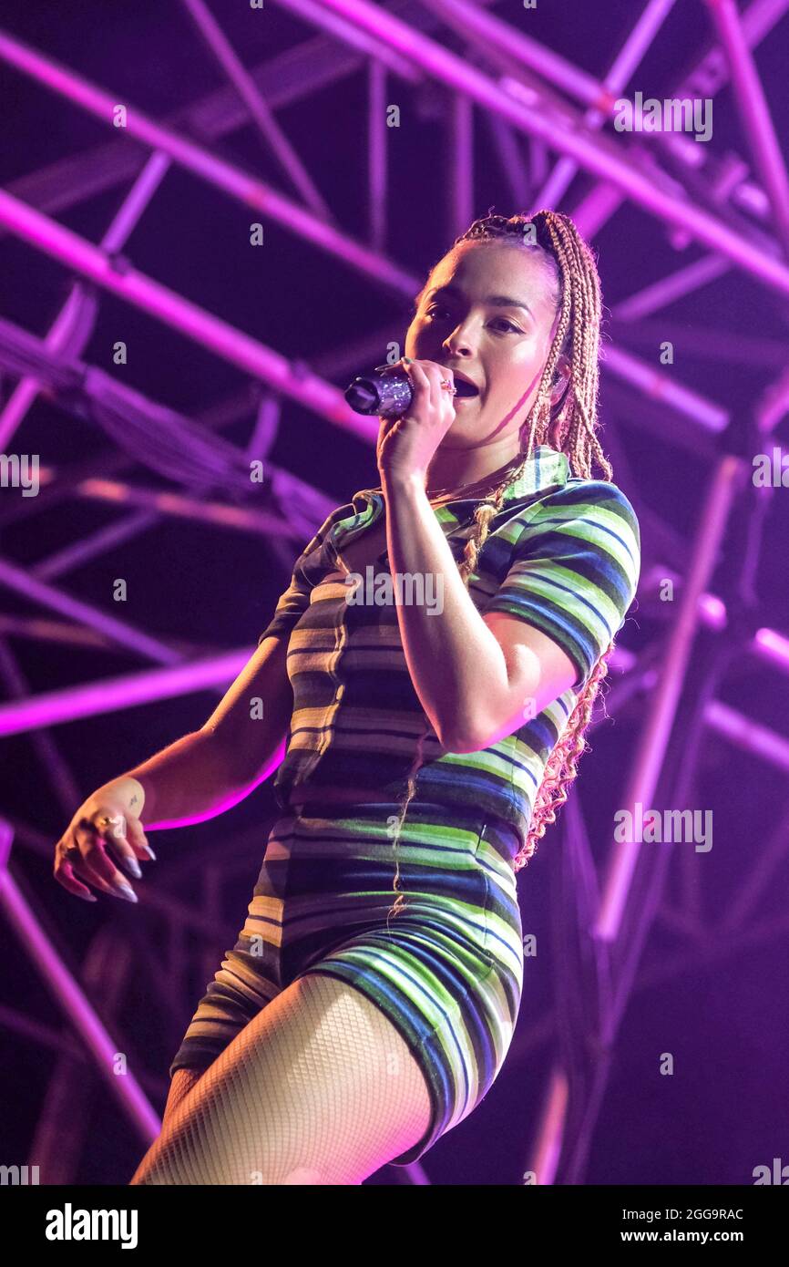 Ella name hi-res stock photography and images - Alamy