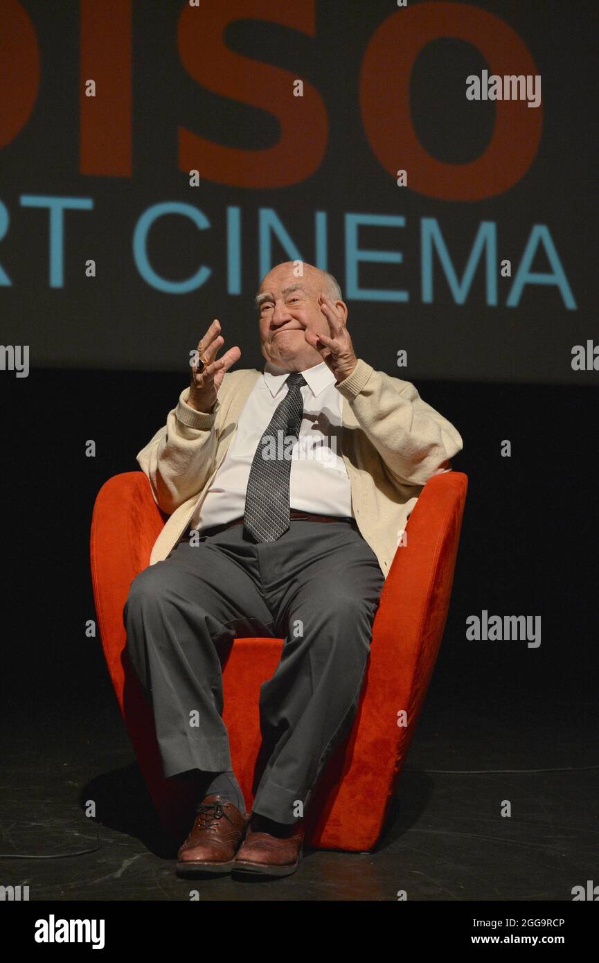 FORT LAUDERDALE, FL - OCTOBER 23: Actor Ed Asner is presented with the ...