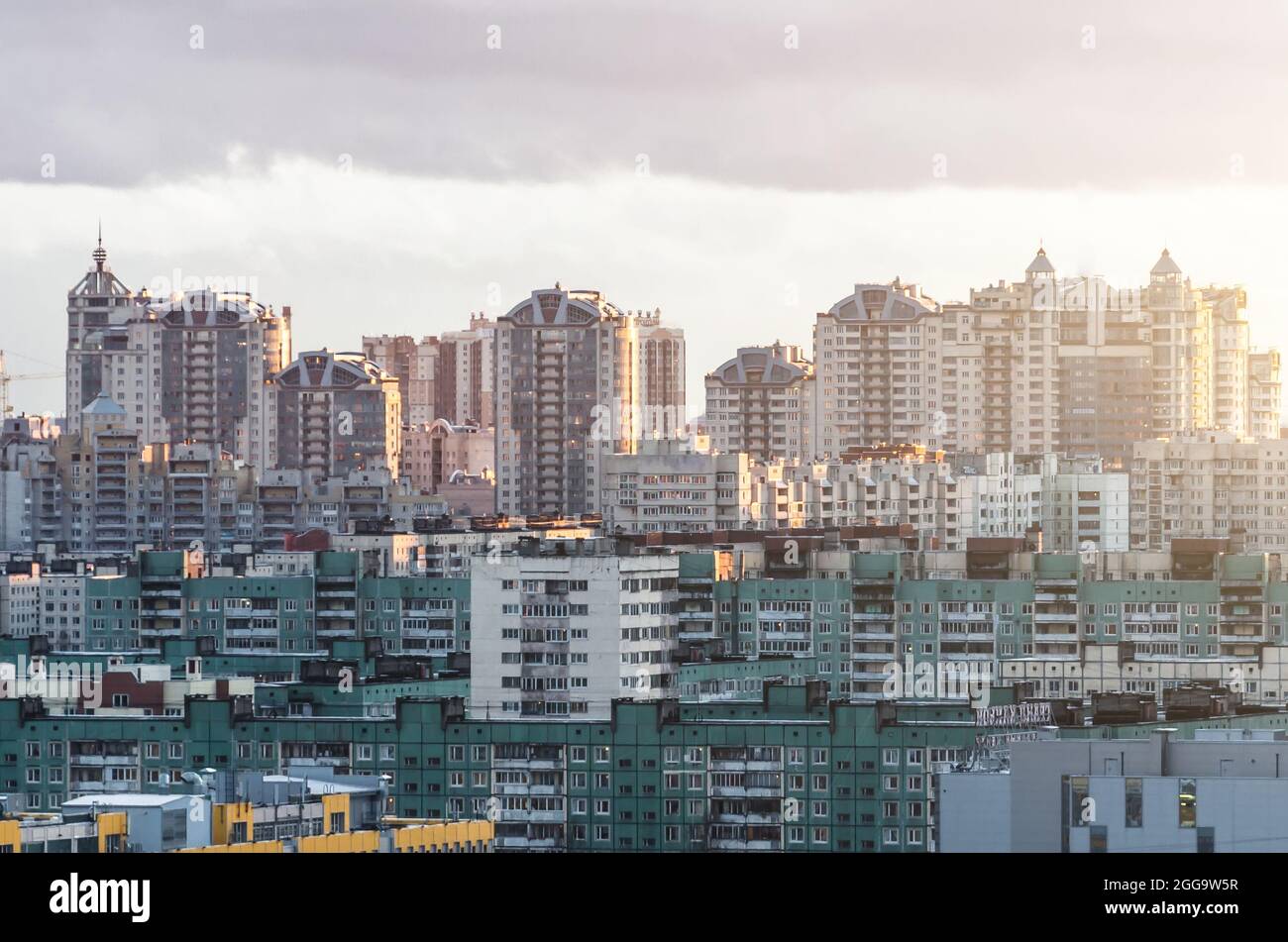 Residential arrays of high-rise buildings on the horizon Stock Photo ...