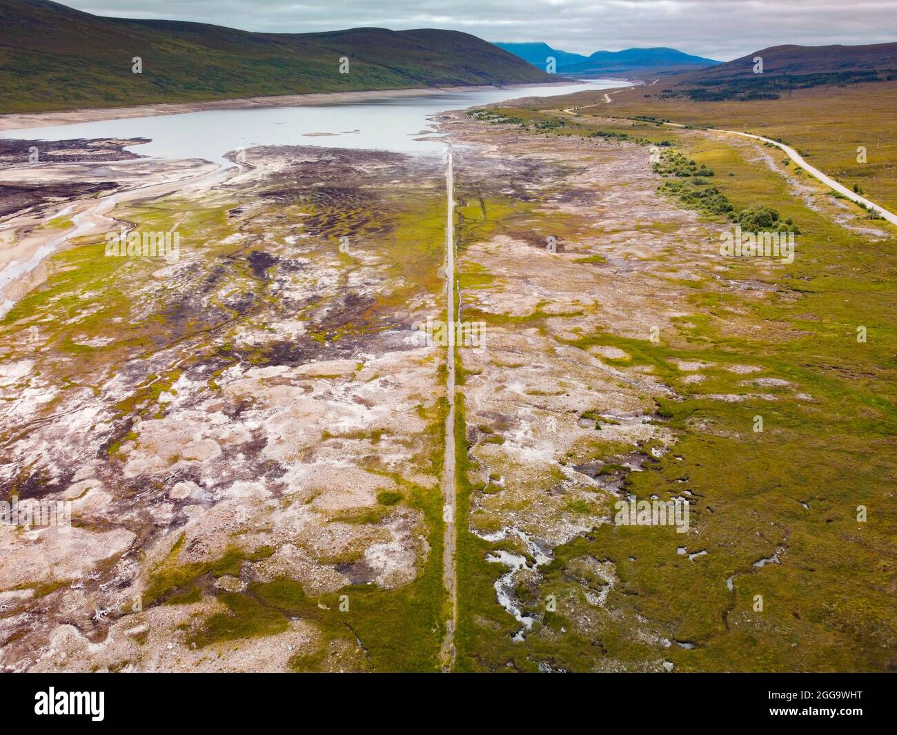 Garve ,Scotland, UK. 30th August 2021.Low water levels in Loch ...