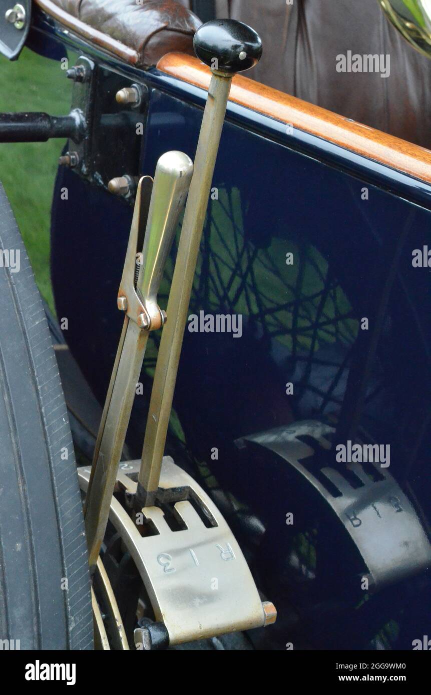 Old-Fashioned Gear Lever Stock Photo - Alamy