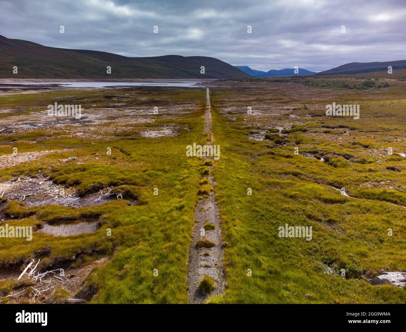 Garve ,Scotland, UK. 30th August 2021.Low water levels in Loch ...