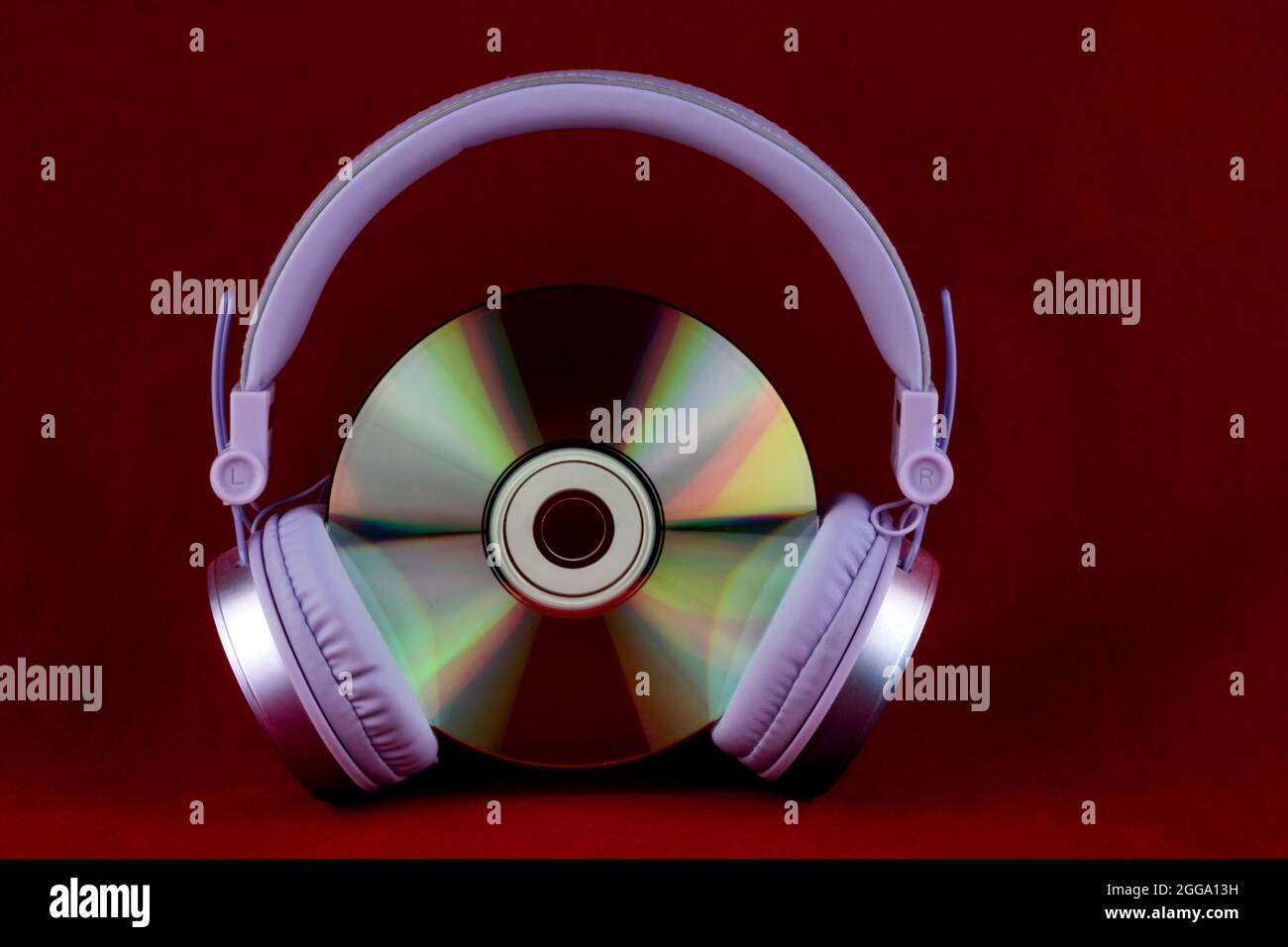 Compact disc circular hi-res stock photography and images - Alamy