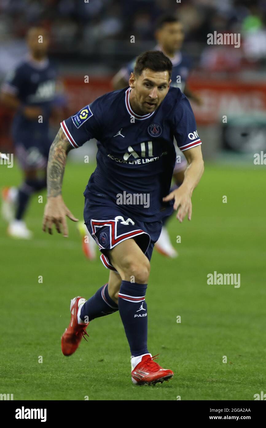 Lionel Messi during the French championship Ligue 1 football match ...
