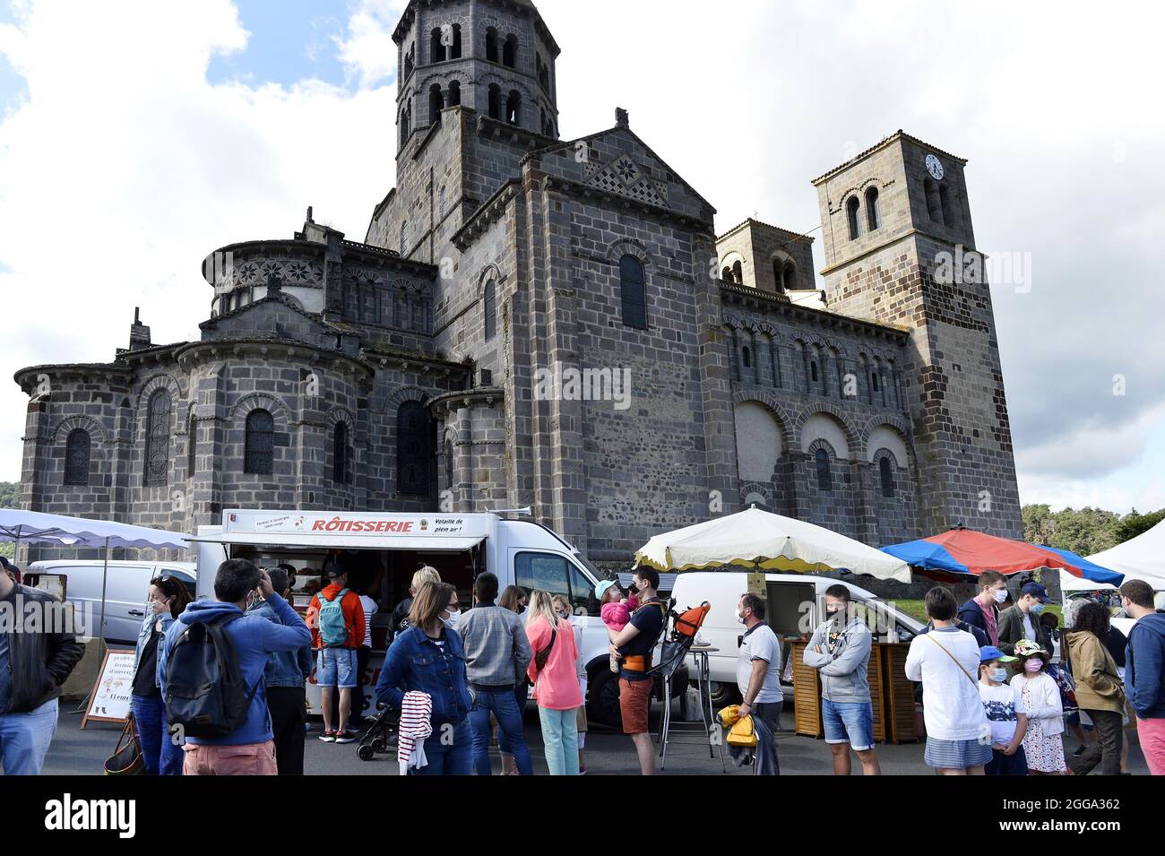 Village of saint nectaire hi-res stock photography and images - Alamy