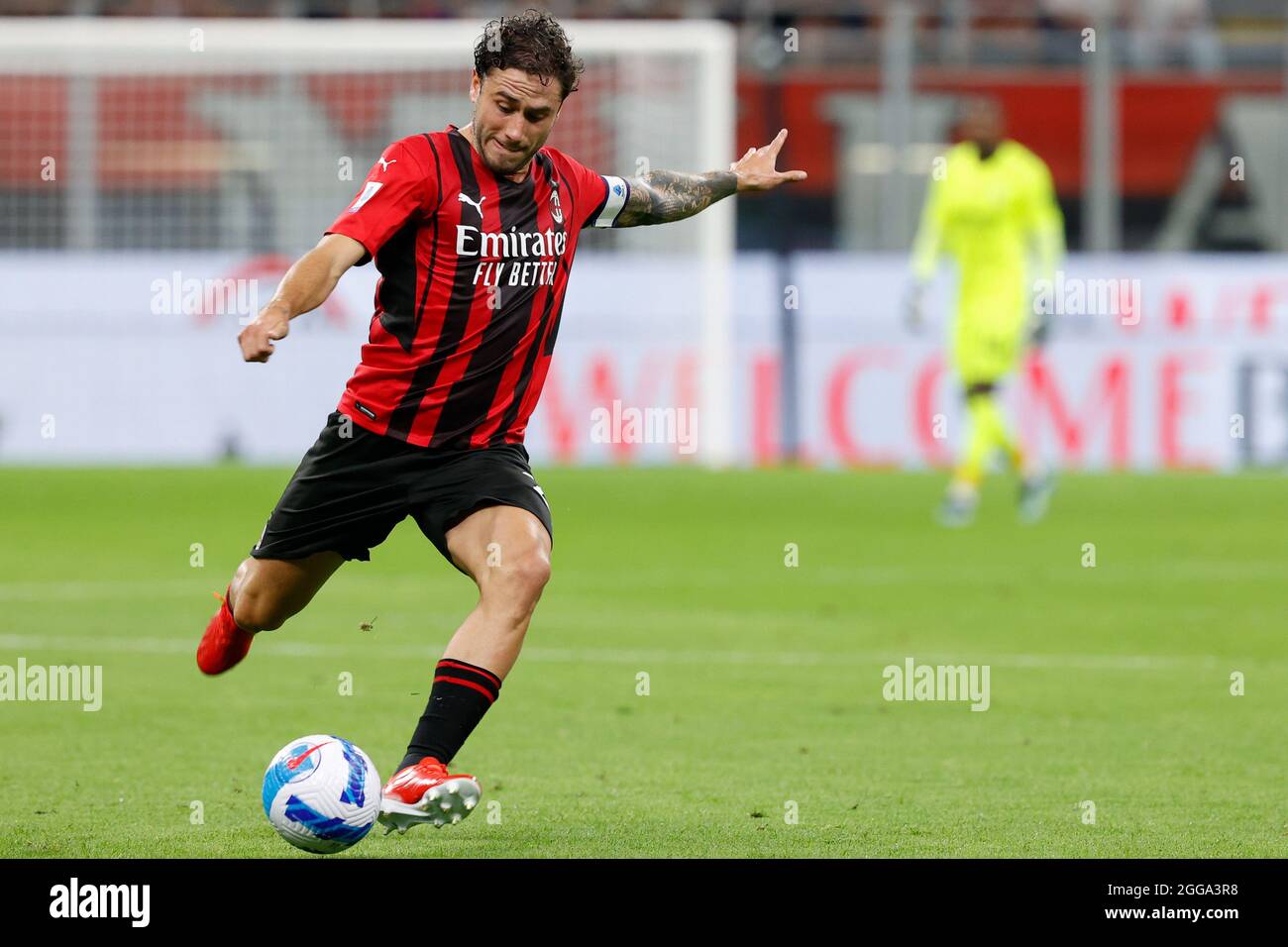 Milan, Italy. 29th Aug, 2021. Davide Calabria (AC Milan) shooting the ...