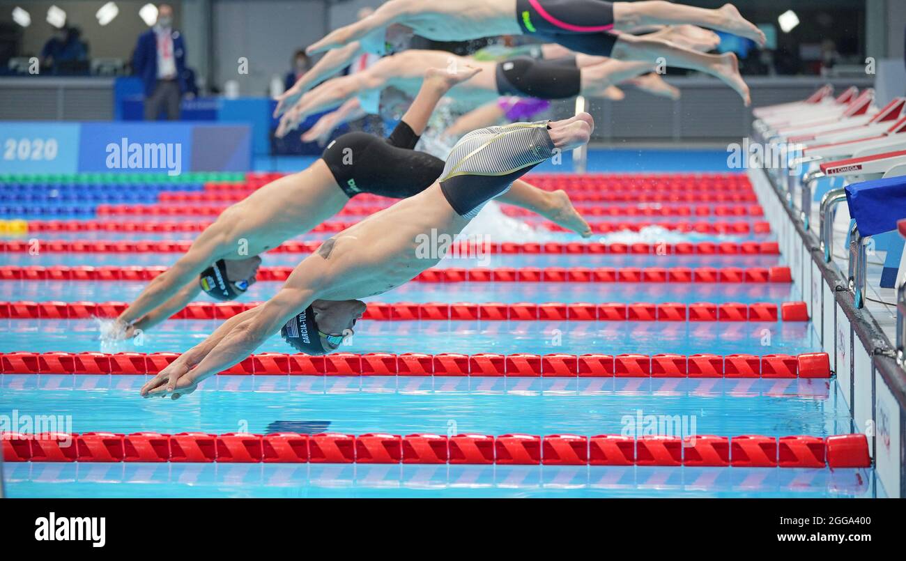 Tokyo, Japan. 30th Aug, 2021. Athletes competes in the men's 4x100m ...