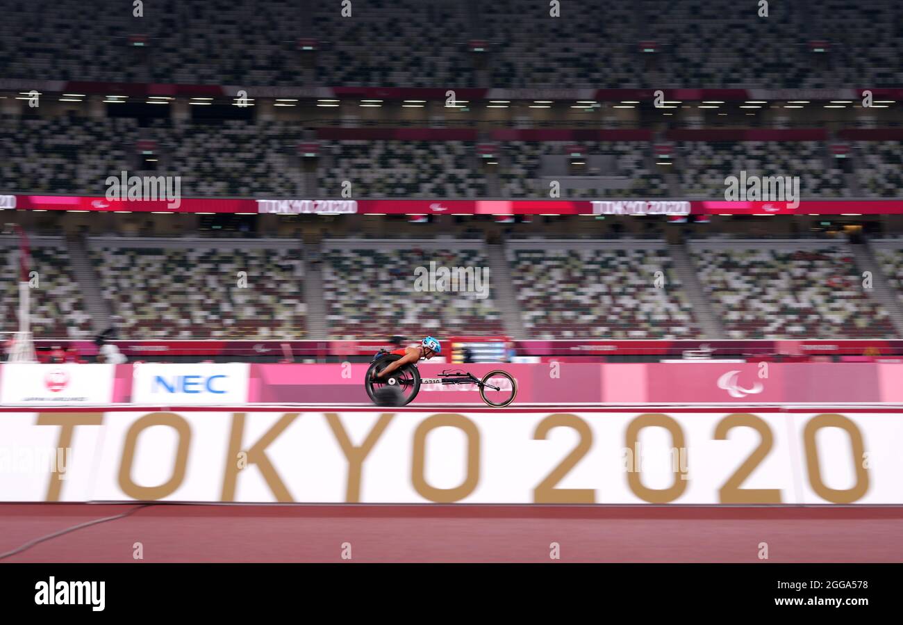 USA’s Susannah Scaroni competes in the Women's 1500m - T54 Round 1 ...