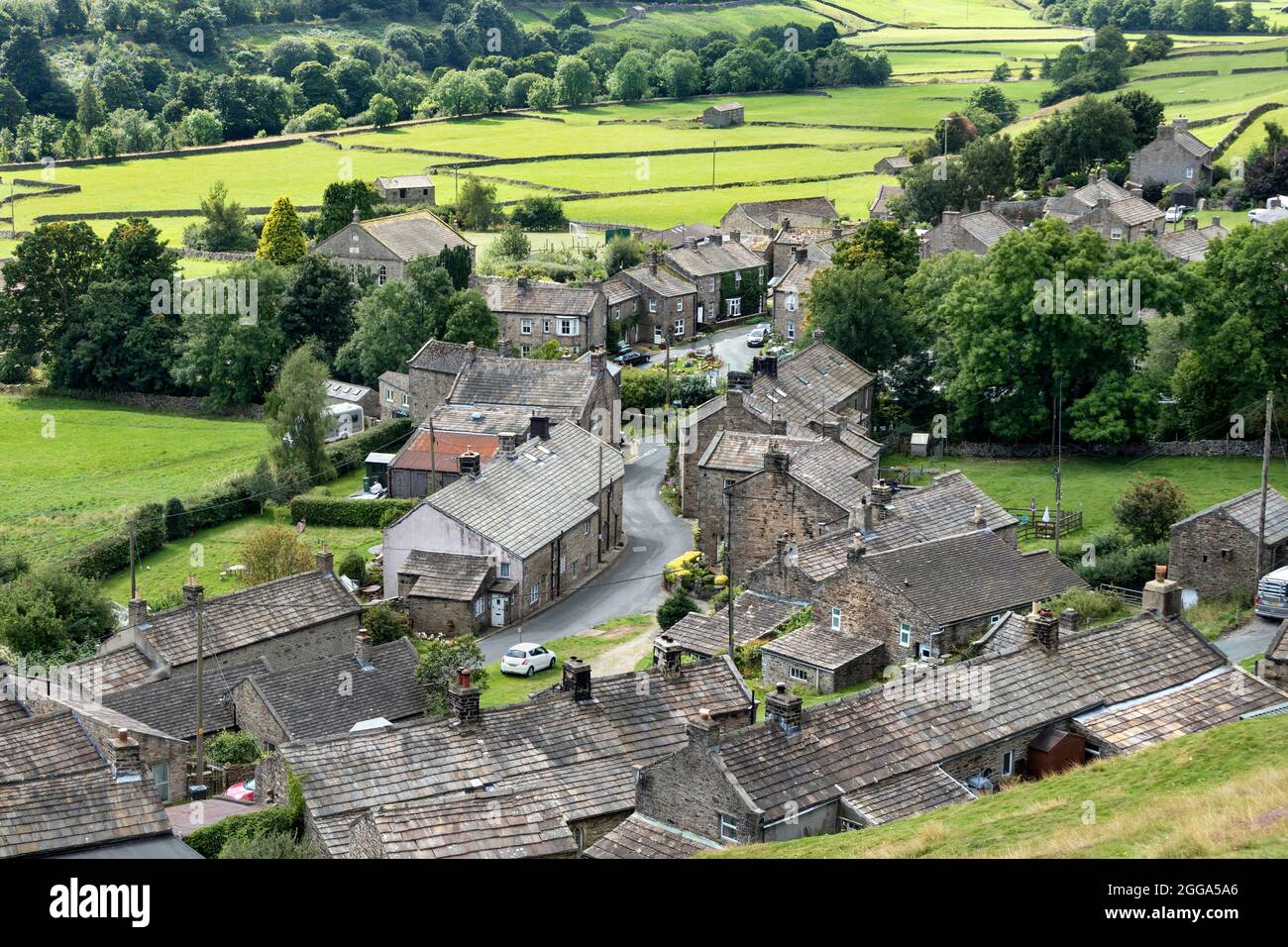Gunnerside village houses hi-res stock photography and images - Alamy