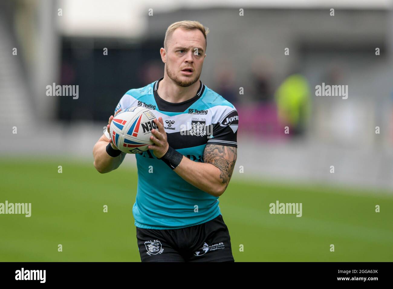 Adam swift hull hi-res stock photography and images - Alamy