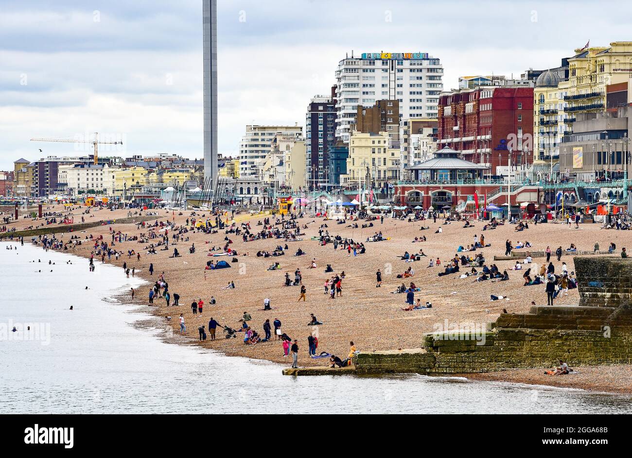 August 2021 summer hi-res stock photography and images - Alamy