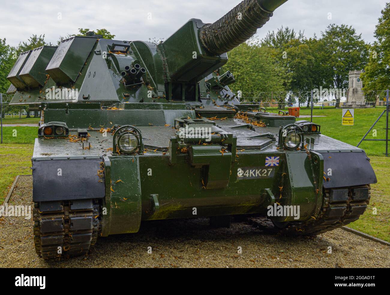 british army military AS-90 (Gun Equipment 155mm L131) armoured self ...