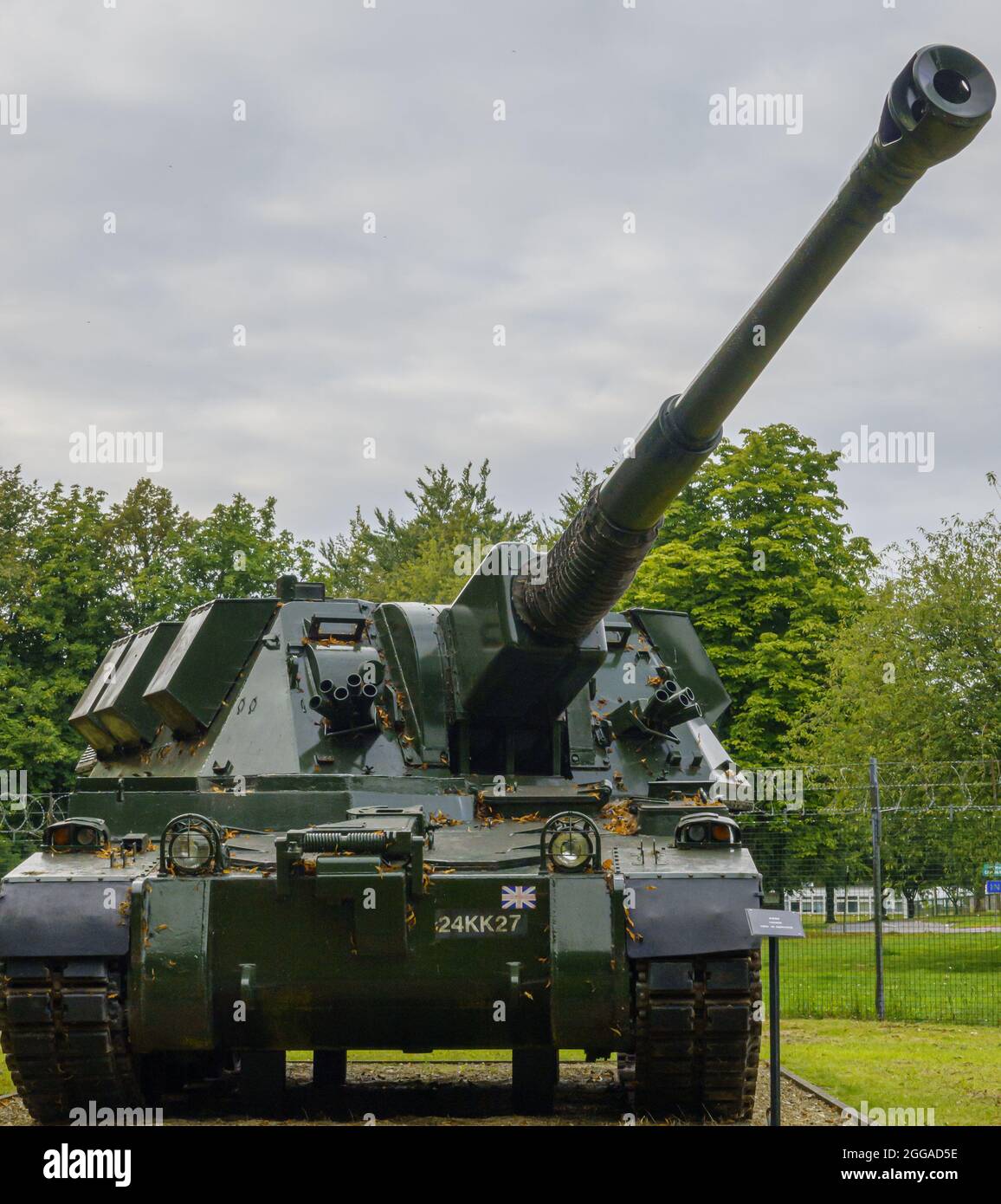 british army military AS-90 (Gun Equipment 155mm L131) armoured self ...