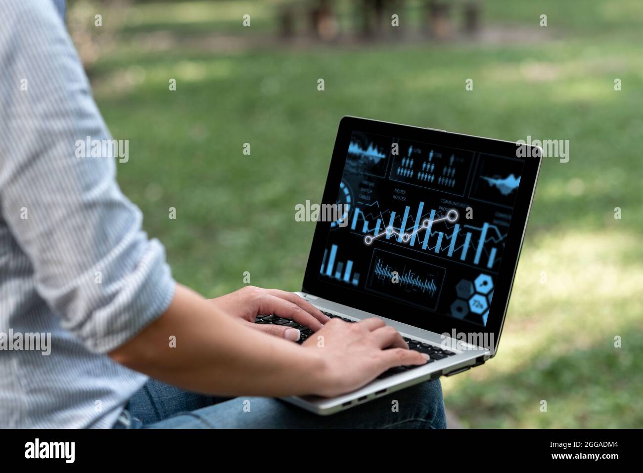 Minicomputer hi-res stock photography and images - Alamy