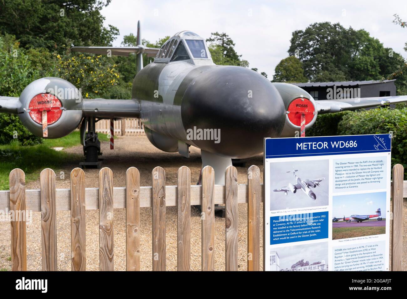 The last plane to fly out of Defford Airfield was the Gloster Meteor NF ...