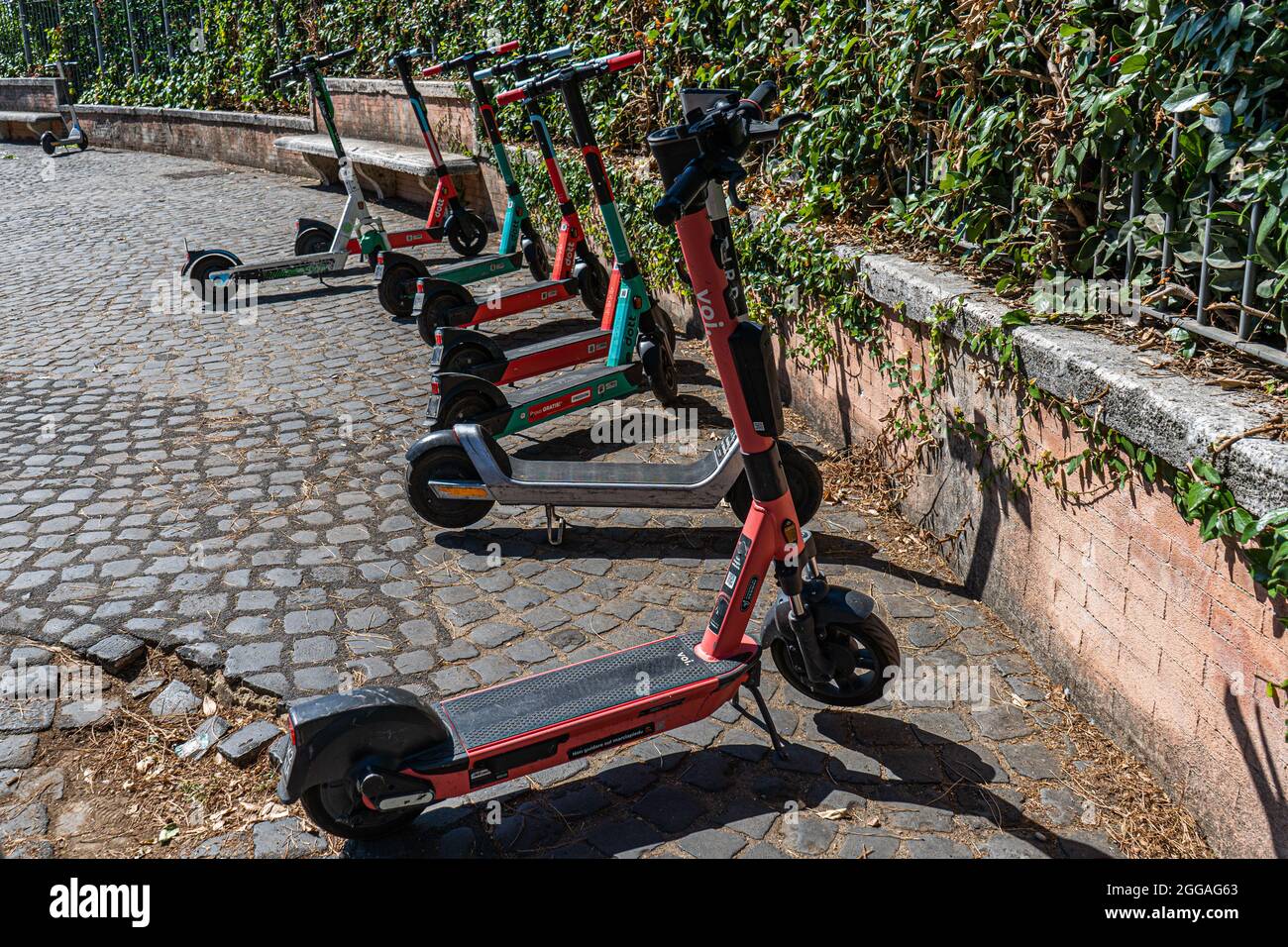 Rome electric scooter hi-res stock photography and images - Alamy