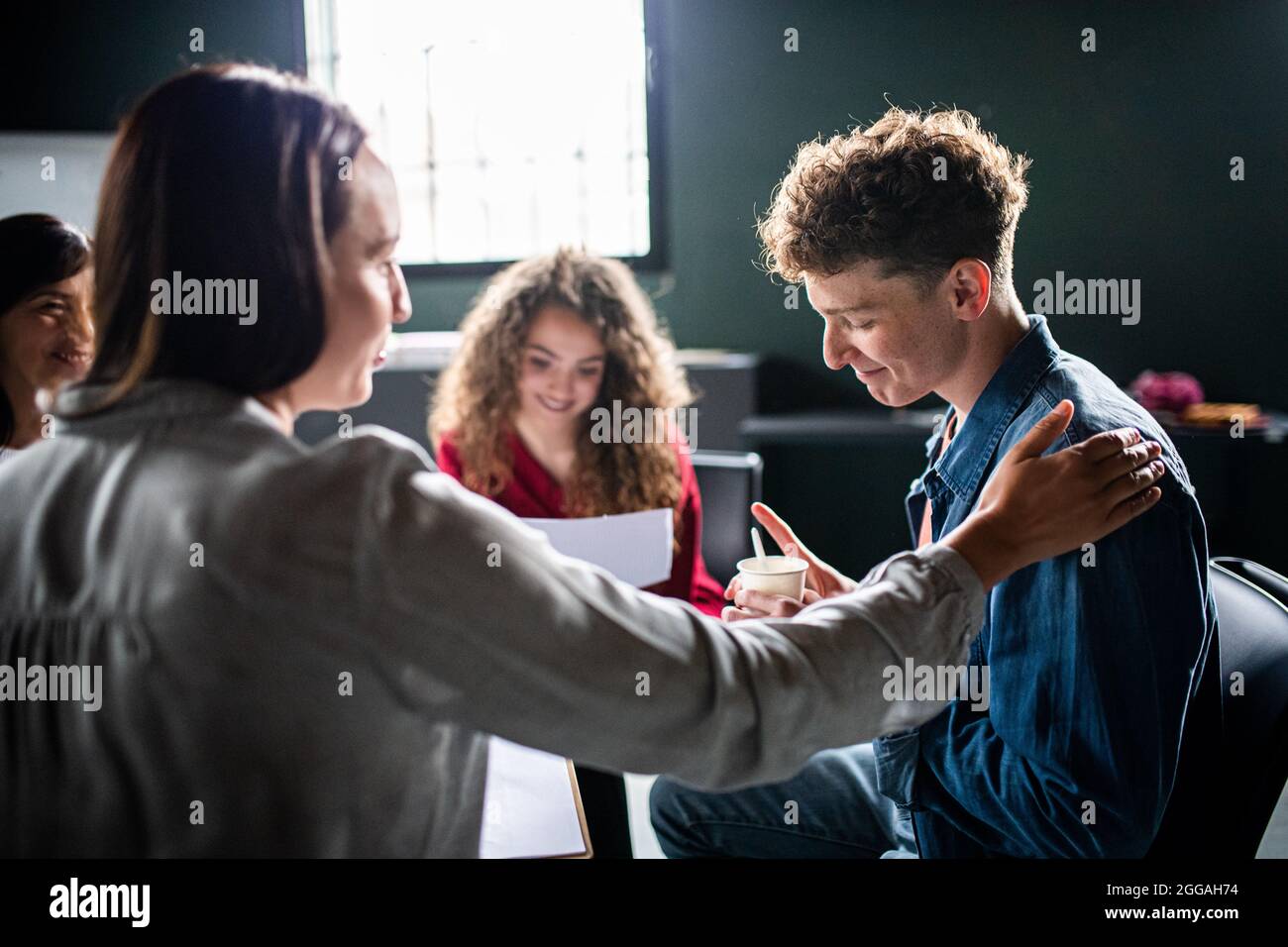 Happy therapy session hi-res stock photography and images - Alamy