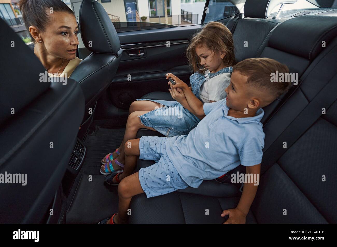 You should behave well and be kind to your sibling Stock Photo - Alamy