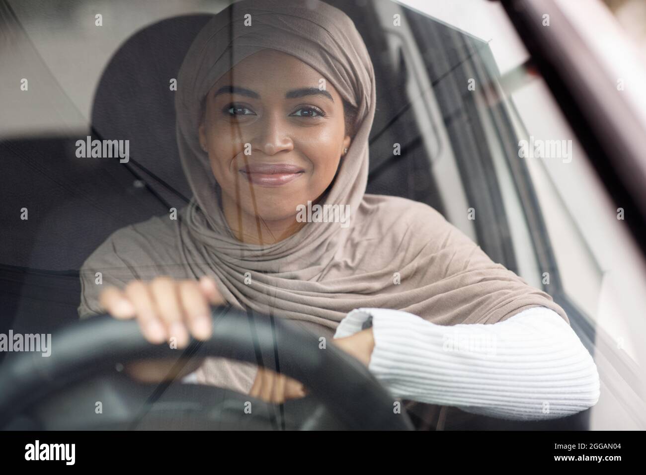 Transport driver hi-res stock photography and images - Alamy