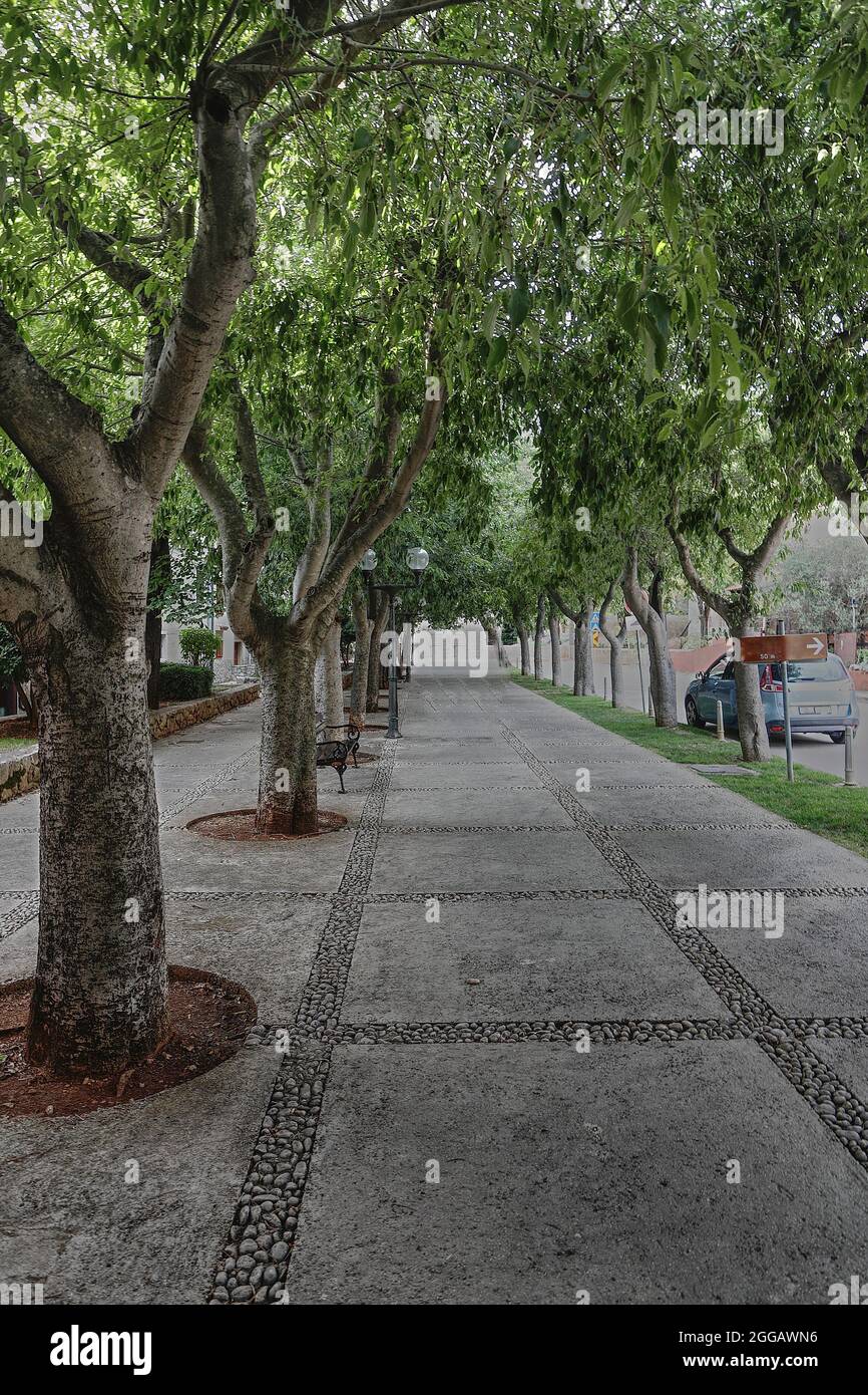 scenic footpath in cres city Stock Photo - Alamy