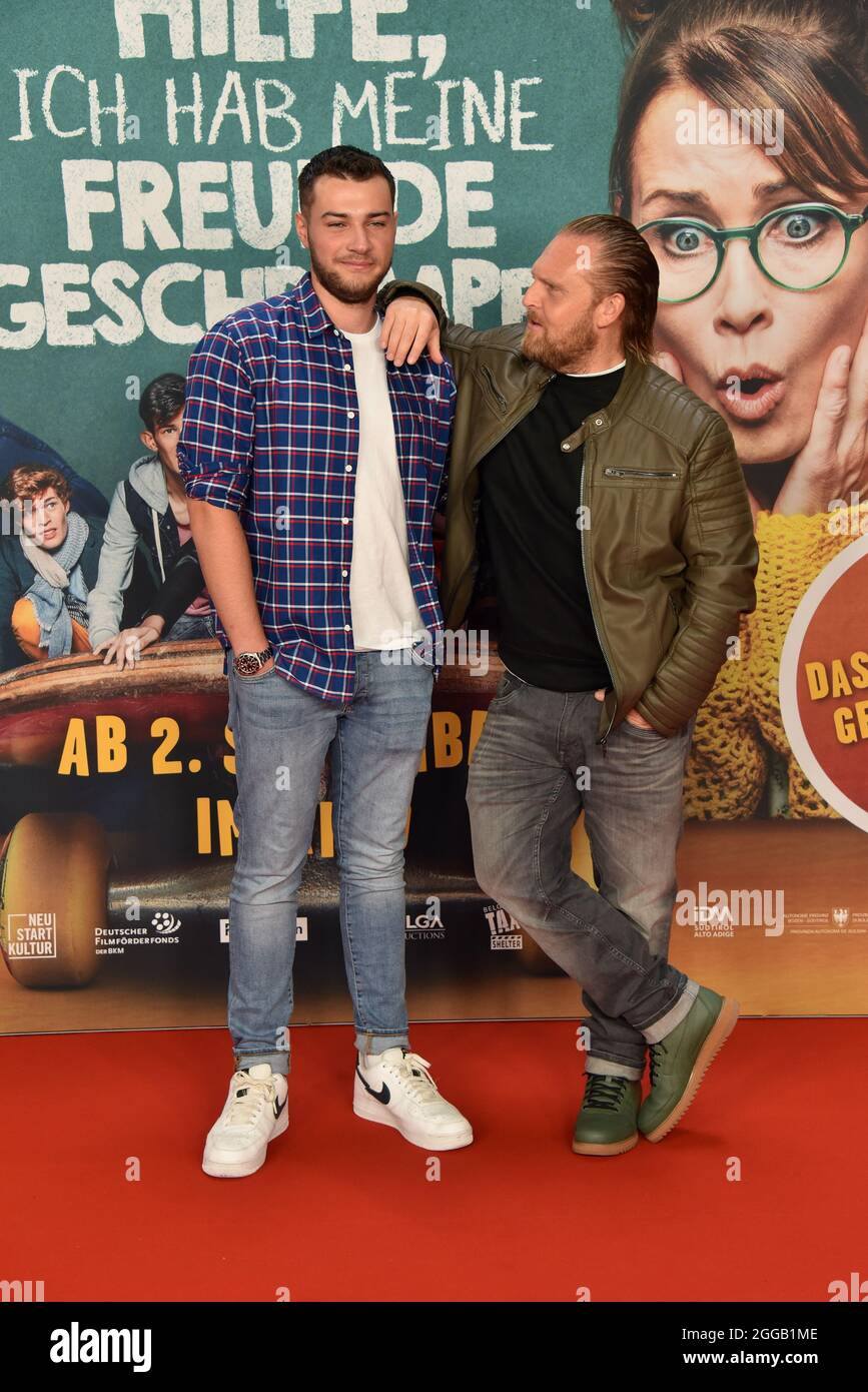 Cologne, Germany. 29th Aug, 2021. Actor Oskar Keymer and actor Axel ...