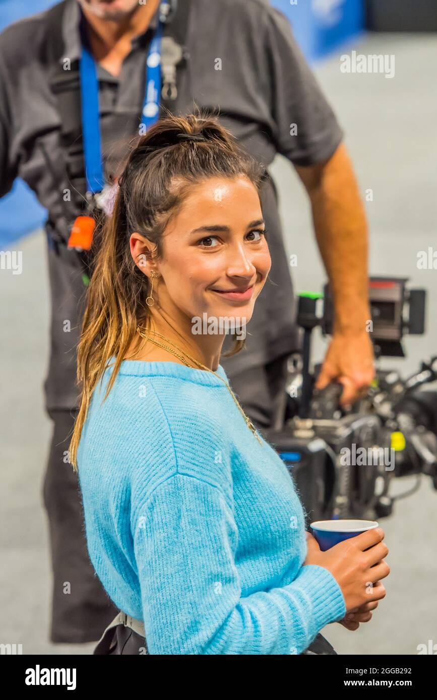 Aly raisman gymnastics hi-res stock photography and images - Alamy