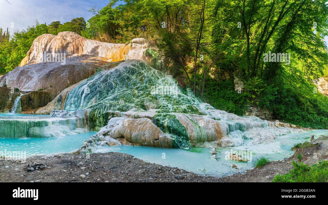 Geothermal pool and hot spring in Tuscany, Italy. Bagni San Filippo ...