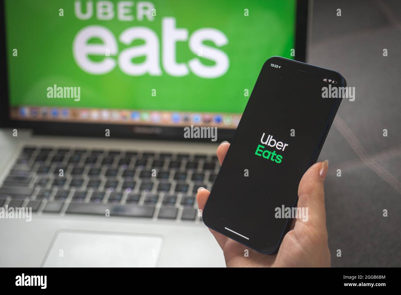 Uber eats app logo hi-res stock photography and images - Alamy