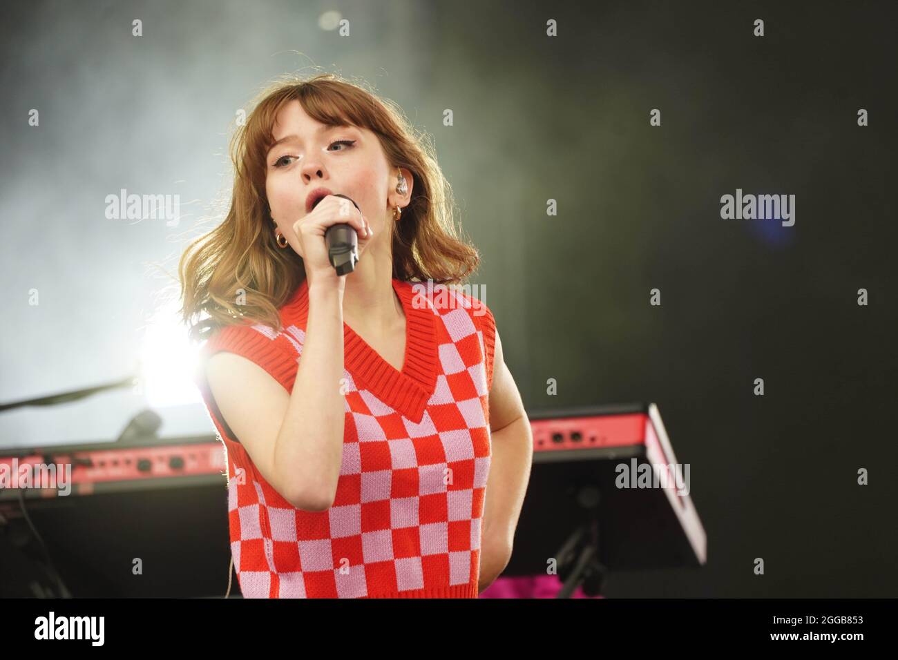 Maisie peters hi-res stock photography and images - Alamy