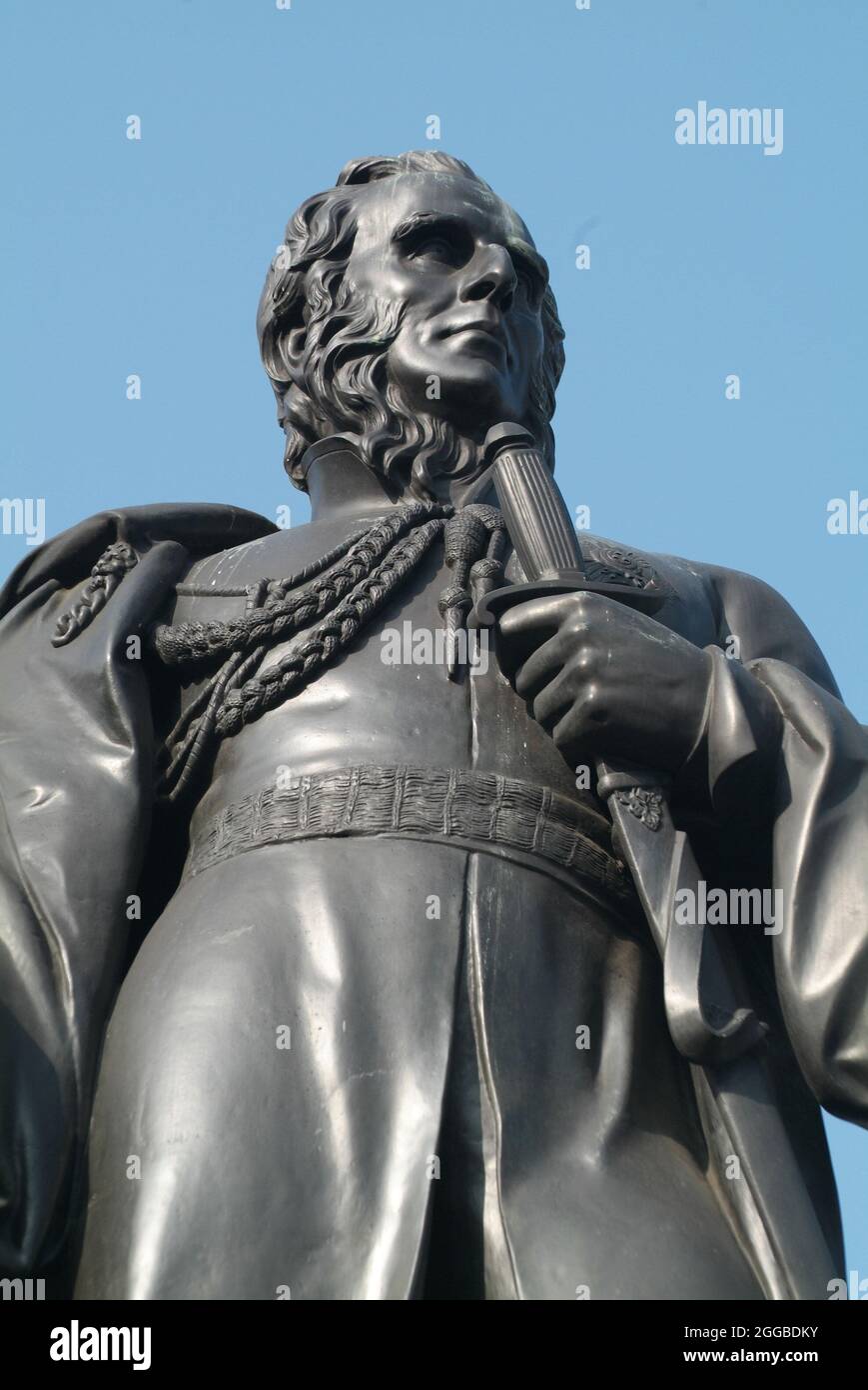 James napier statue hi-res stock photography and images - Alamy