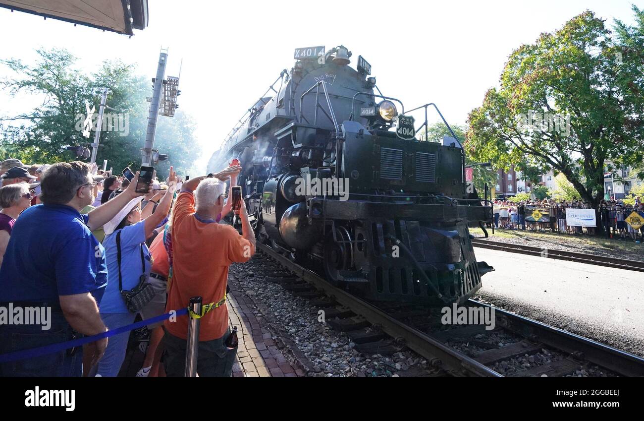 Worlds largest steam locomotive hi-res stock photography and images - Alamy