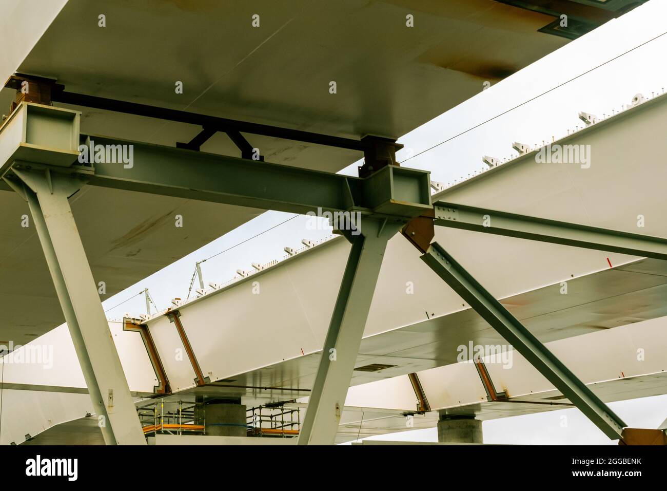 Bridge bolt hi-res stock photography and images - Alamy