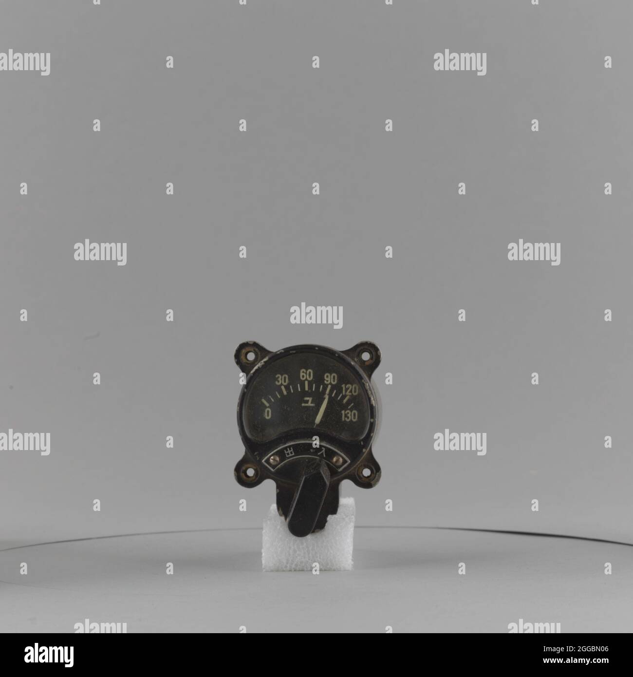 Close position indicator hi-res stock photography and images - Alamy