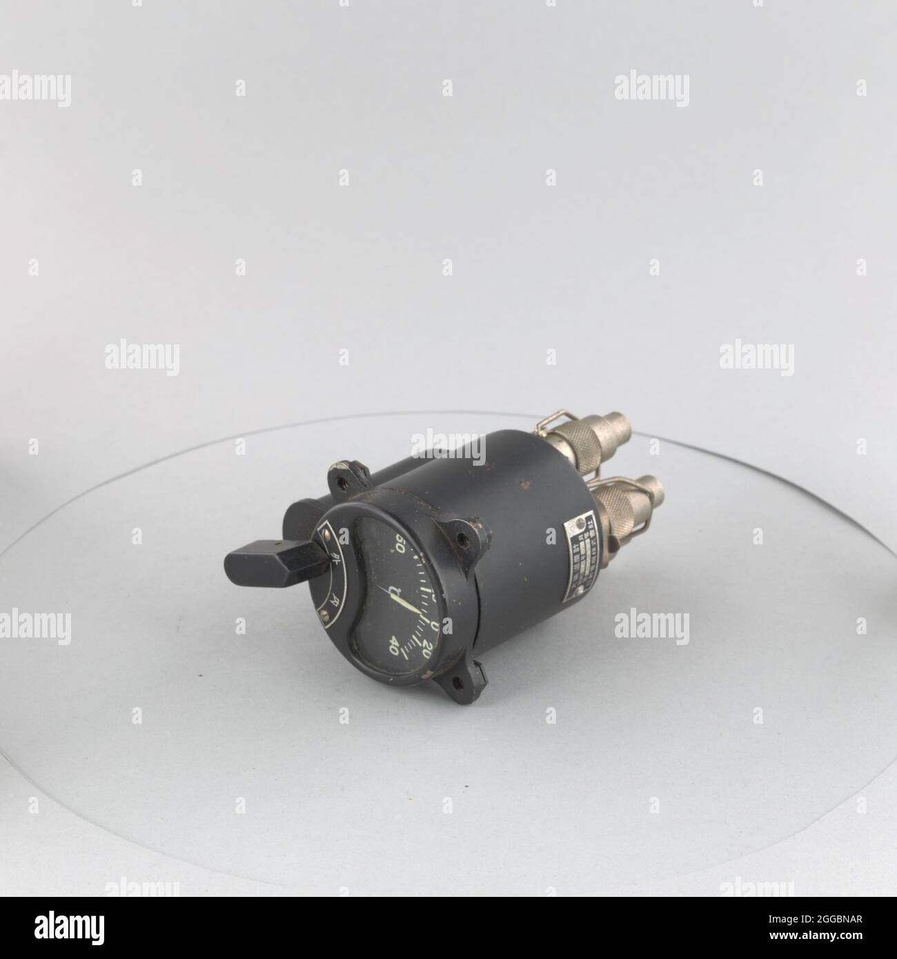 52mm dia;range -50 to +40 deg.c;two-position switch; ww2 Stock Photo ...