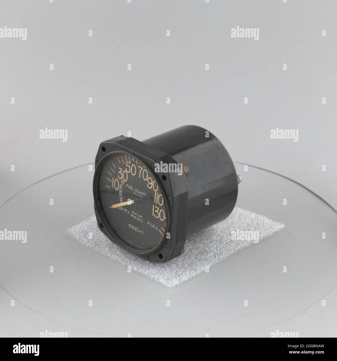 Circa 1943; range 0-15in. water, 143 gallon; 8cm d; from Vought OS2U-1 ...