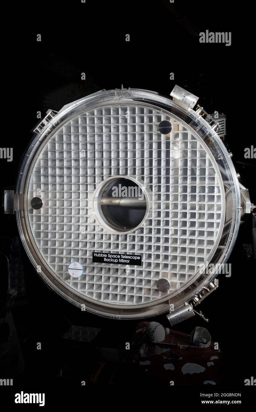 Ule or ultra low expansion glass mfr corning hi-res stock photography ...